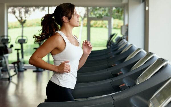 Treadmill Vs Outdoor Running: Which Helps You Perform Better?