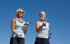 Benefits Of Walking With Weights + 5 Safety Tips To Get Started