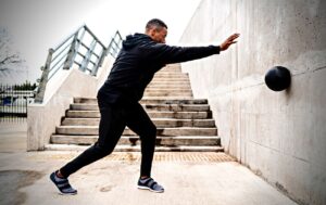 Wall Ball Workout: Try These 6 Great Wall Ball Exercises