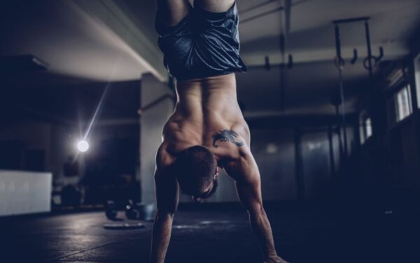 What Muscles Do Handstands Work? + 3 Great Benefits Of Handstands
