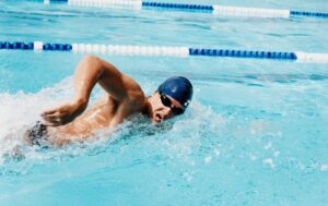 What Muscles Does Swimming Work? 4 Strokes Examined
