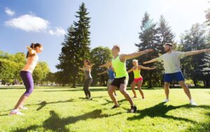 6 Benefits Of Outdoor Exercise + Helpful Tips To Get Started